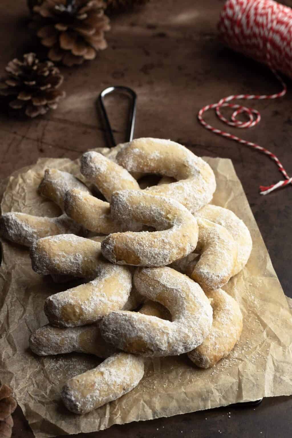 Vanillekipferl – Vanilla Crescent Cookies - Cookhouse Diary