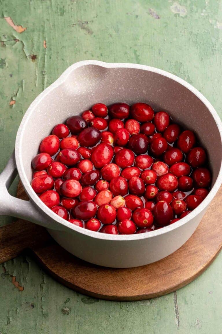 Cranberry Simple Syrup - Cookhouse Diary