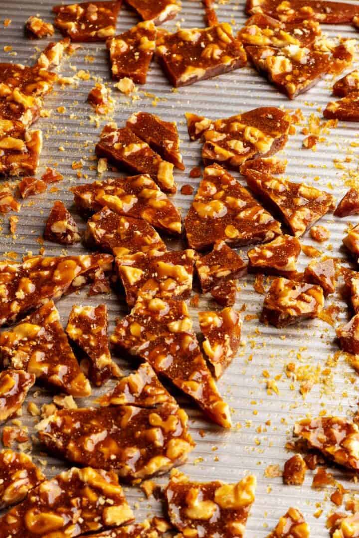 Walnut Brittle - Orasnice - Cookhouse Diary
